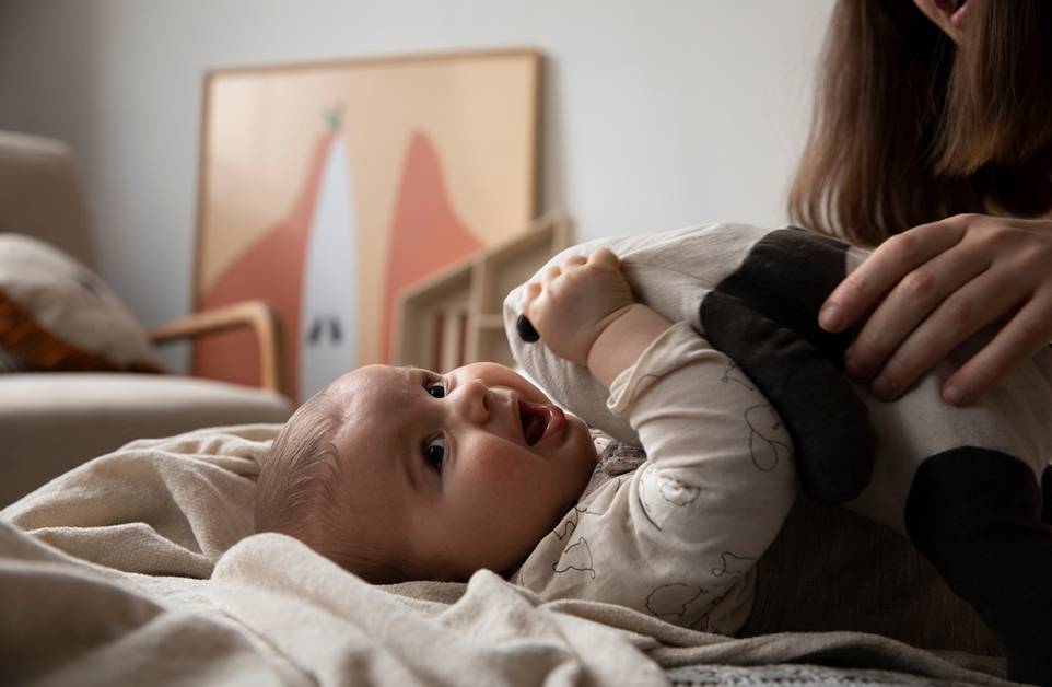 7 Anzeichen, dass dein Baby rundum glücklich ist
