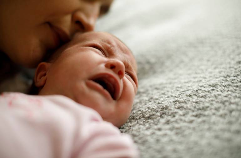 Schreibaby: Hintergrund & Tipps für gestresste Eltern